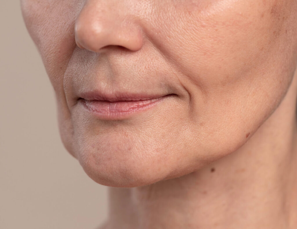 Is The Glare From The Screens Affecting Your Skin?